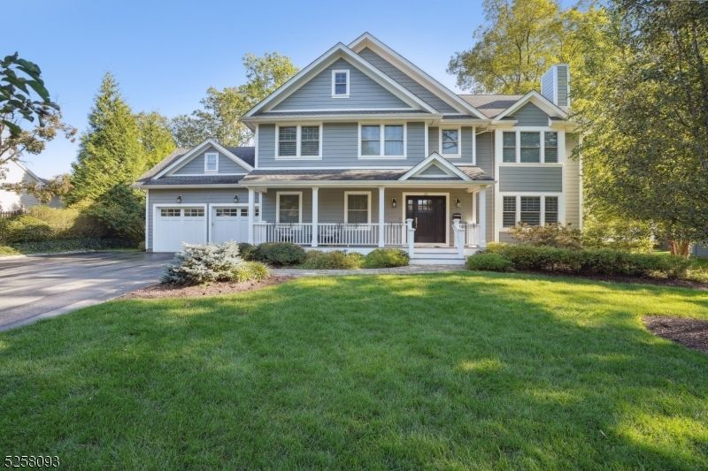 22 East Drive, Livingston, NJ 07039 - See Est. Value, Schools & More