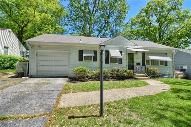 5735 Lamar Ave, Mission, KS 66202 - See Est. Value, Schools & More