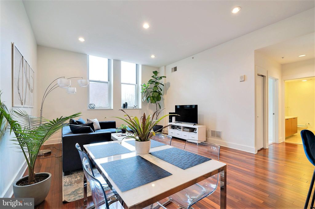 1101 Locust St #3C, Philadelphia, PA 19106 - See Est. Value, Schools & More