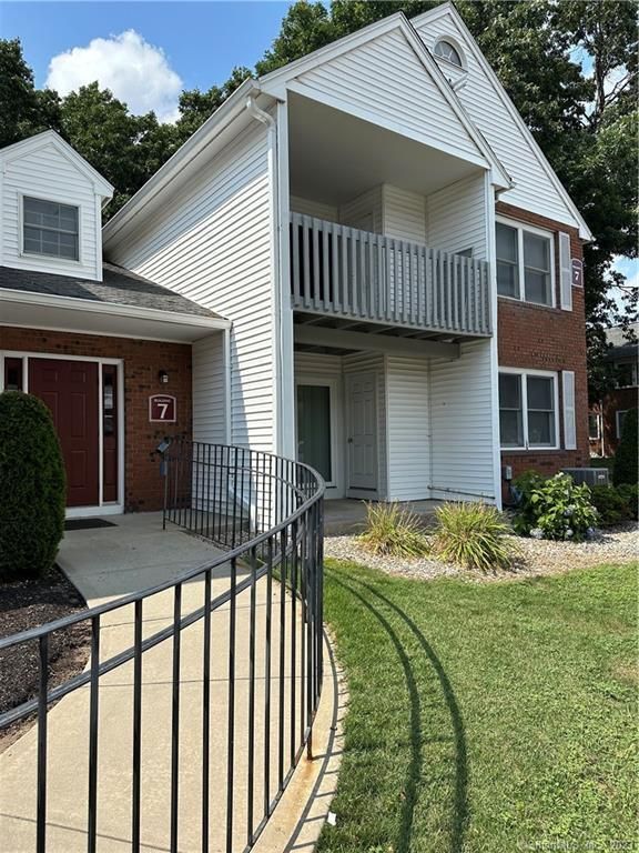 7 Concorde Way #B5, Windsor Locks, CT 06096 - See Est. Value, Schools ...
