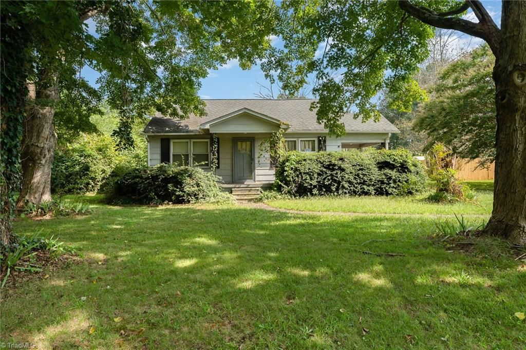 1085 Old Linwood Rd, Lexington, NC 27292 - See Est. Value, Schools & More