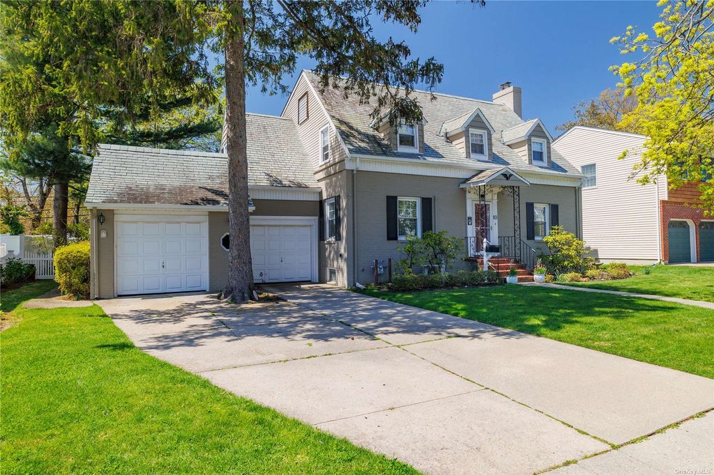 10 Knollwood Road, Rockville Centre, NY 11570 | MLS# 3546469 | Trulia