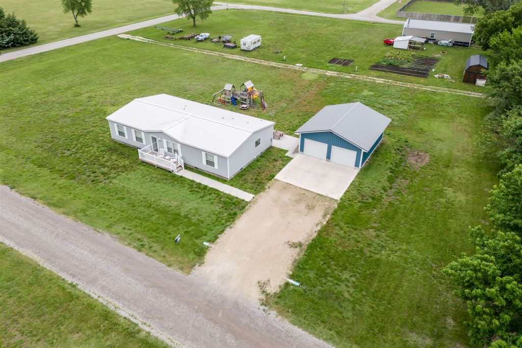 210 N Buller St, Goessel, KS 67053 - See Est. Value, Schools & More