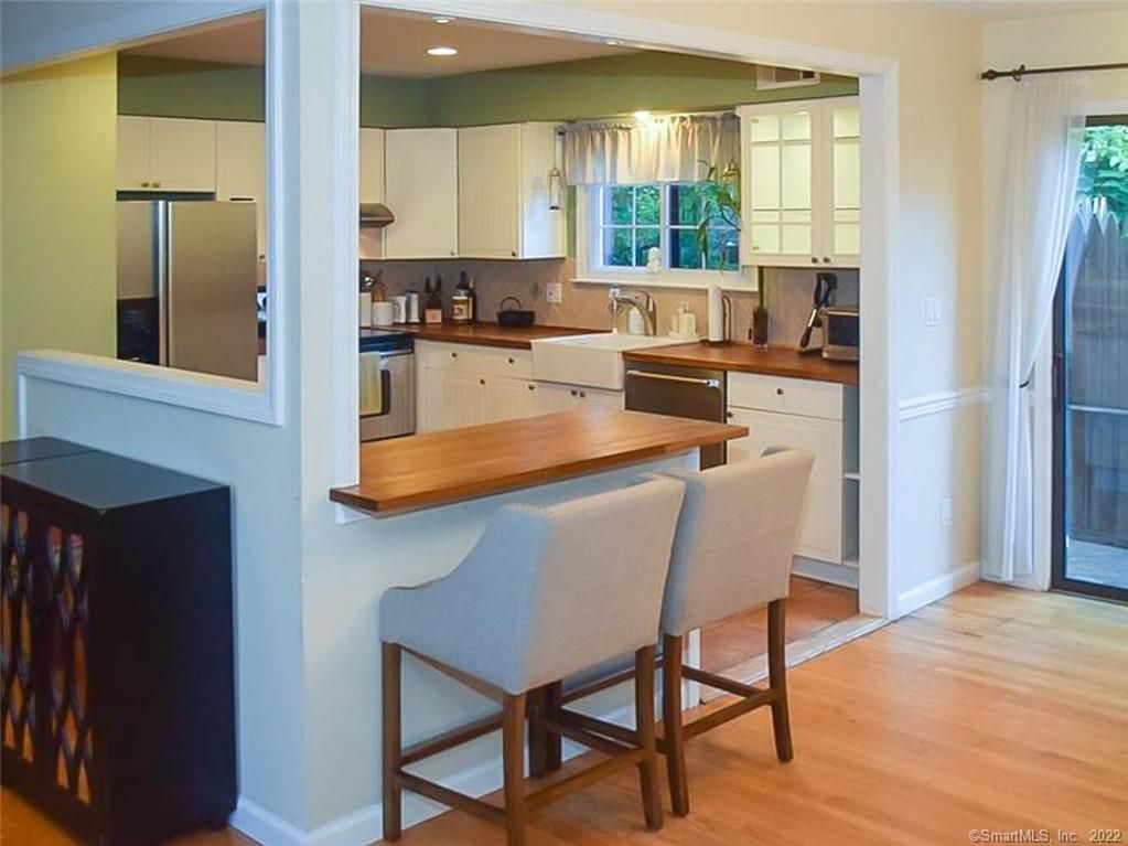 44 Columbus Place #7, Stamford, CT 06907 - See Est. Value, Schools & More