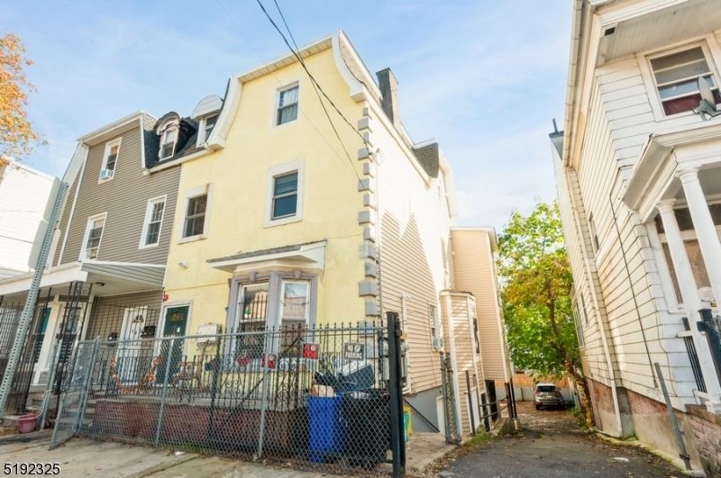 163 Mt Prospect Ave Newark Nj 07104 Trulia