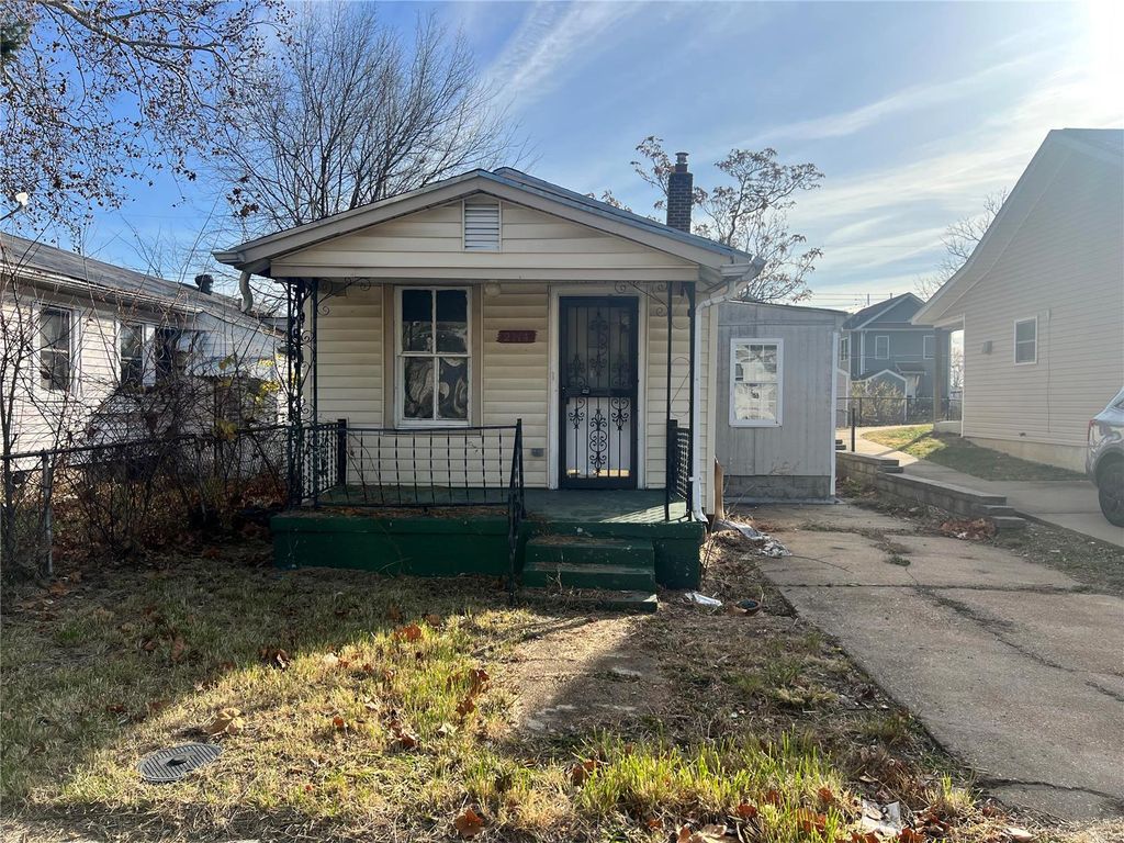 2114 Erick Ave, Saint Louis, MO 63121 | MLS# 23073654 | Trulia