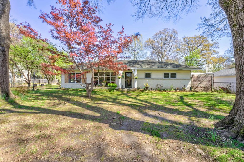 140 N Perkins Rd #1-lot E, Memphis, TN 38117 - See Est. Value, Schools ...