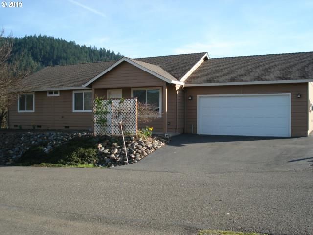 605 Corwin St, Myrtle Creek, OR 97457 - See Est. Value, Schools & More