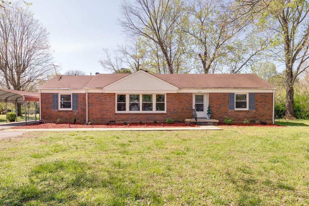 203 Experiment Ln, Columbia, TN 38401 - See Est. Value, Schools & More