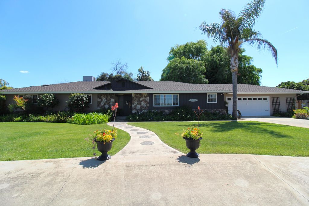 915 S Strathmore Avenue UNIT N, Lindsay, CA 93247 | MLS# 228697 | Trulia