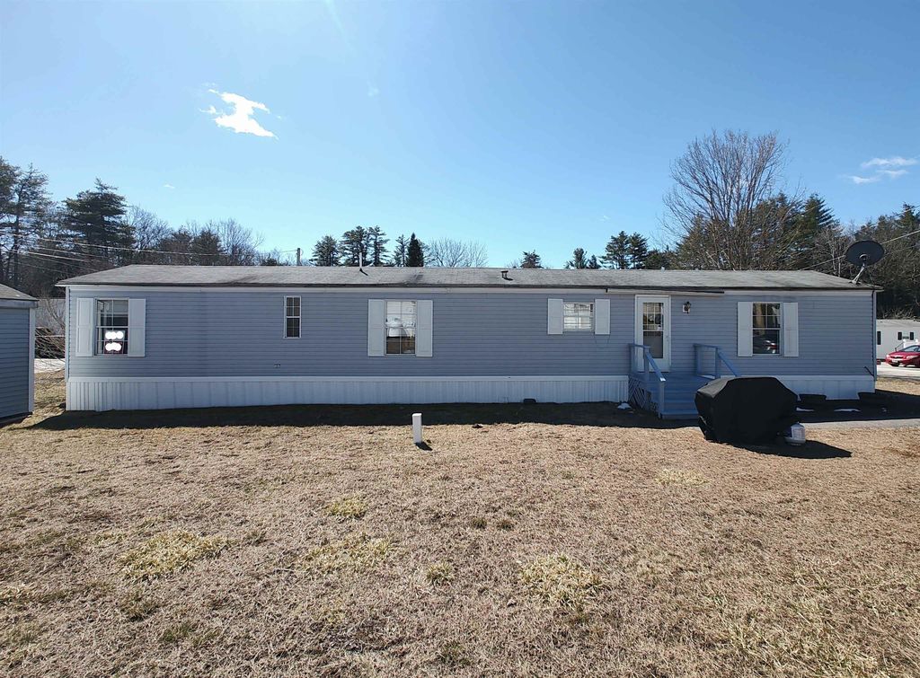 7 Brook Circle, Loudon, NH 03307 - See Est. Value, Schools & More