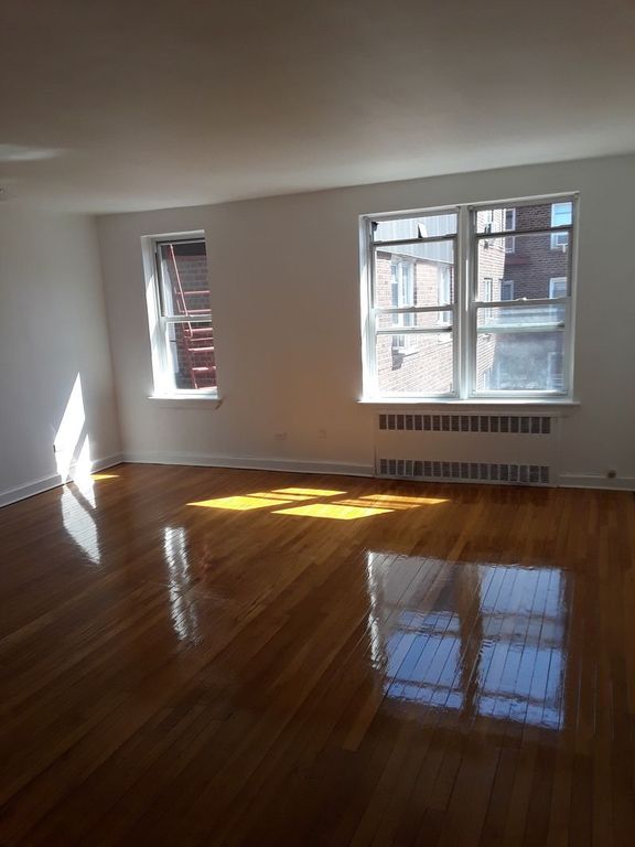 3106 89th St #2, East Elmhurst, NY 11369 | Trulia