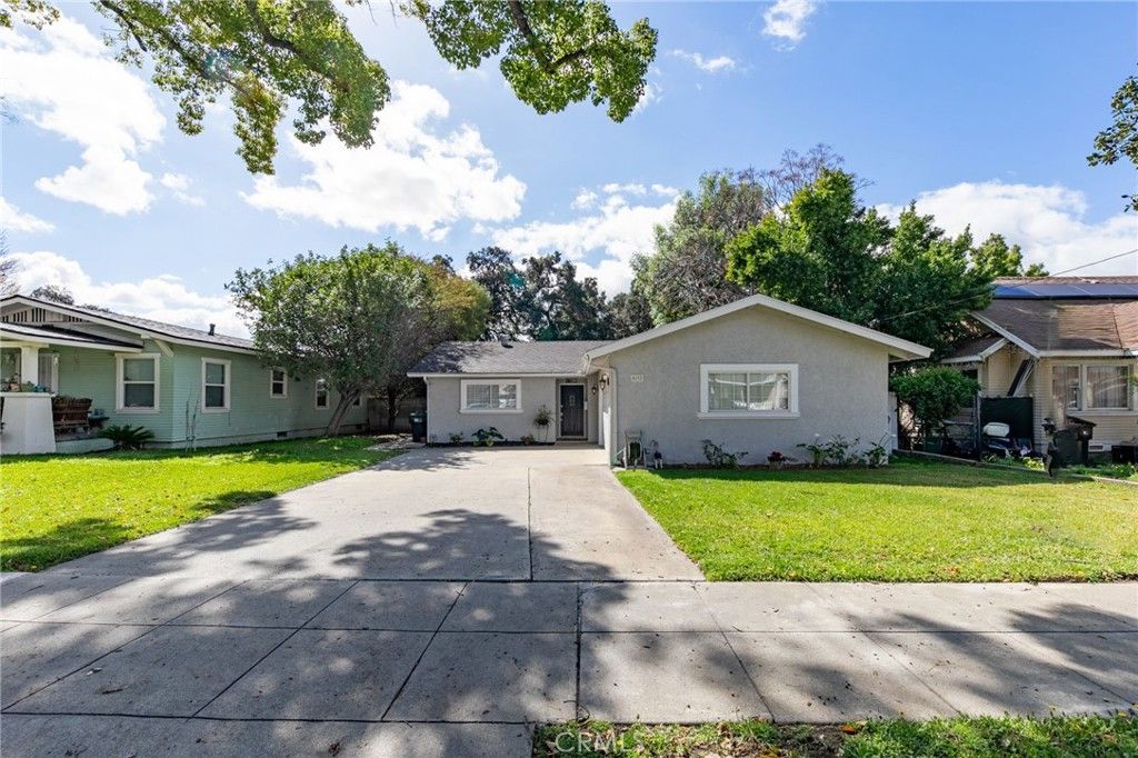 5193 Lincoln Ave, Chino, CA 91710 - See Est. Value, Schools & More