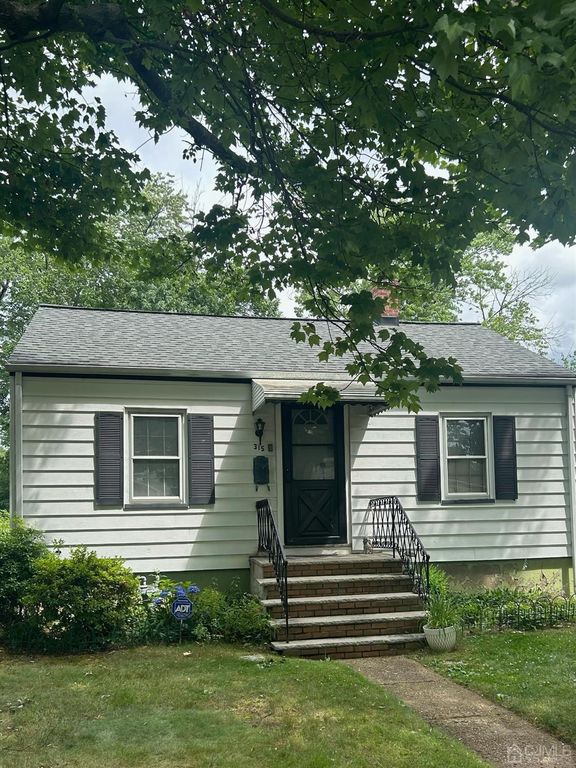 315 Vail Ave, Piscataway, NJ 08854 - See Est. Value, Schools & More