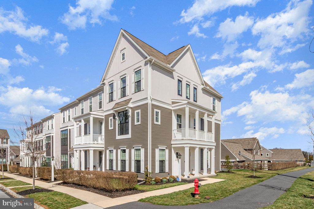 1435 Ruth Way, Mechanicsburg, PA 17055 - See Est. Value, Schools & More