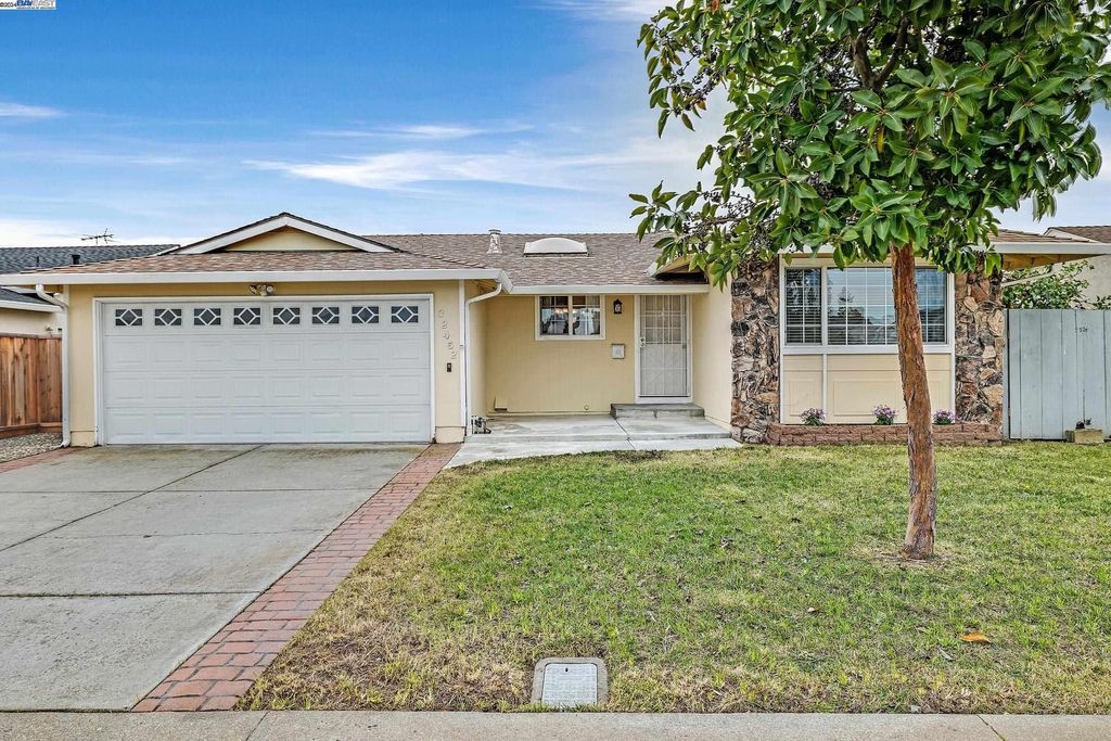 32452 Edith Way, Union City, CA 94587 - See Est. Value, Schools & More
