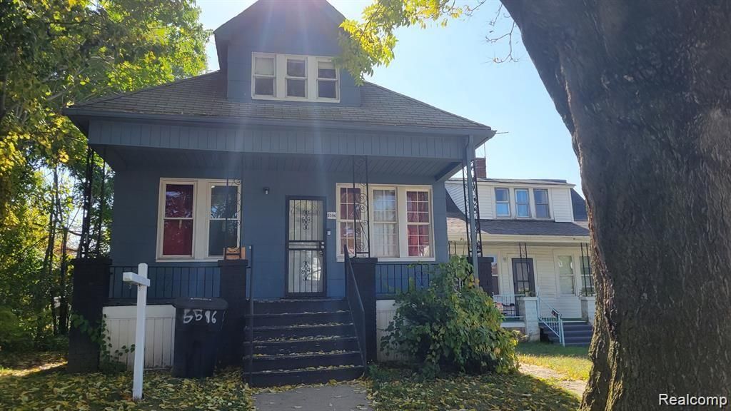 5596 Caniff St, Hamtramck, MI 48212 - See Est. Value, Schools & More