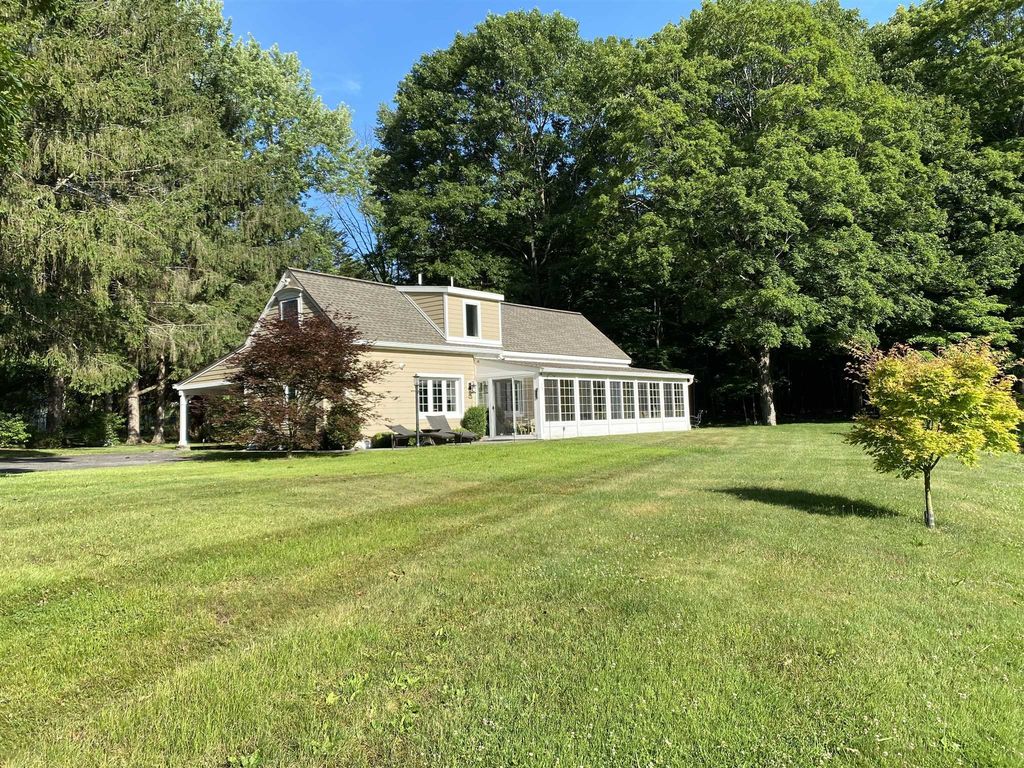 31 Robinson Rd, Salt Point, NY 12578 | Trulia
