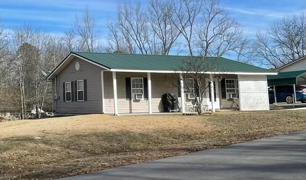 283 Rebecca Dr, Haleyville, AL 35565 - See Est. Value, Schools & More