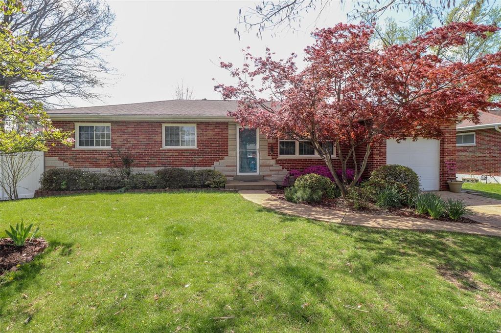 4100 Rutherford Dr, Saint Louis, MO 63125 - See Est. Value, Schools & More