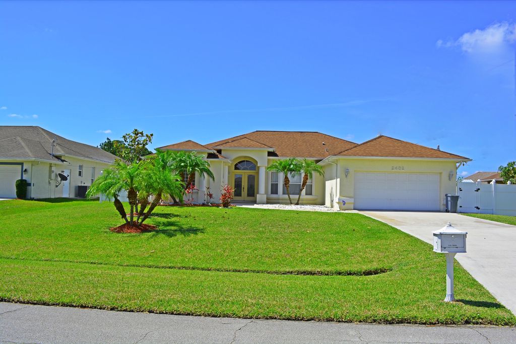 2482 SW Import Dr, Port Saint Lucie, FL 34987 | MLS# RX-10970071 | Trulia
