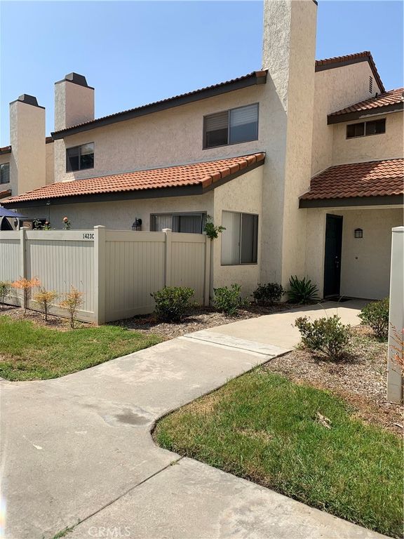 1423 W San Bernardino Rd #C, Covina, CA 91722 | Trulia