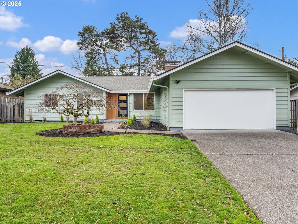 13270 Sw Pkwy, Beaverton, OR 97005 - See Est. Value, Schools & More