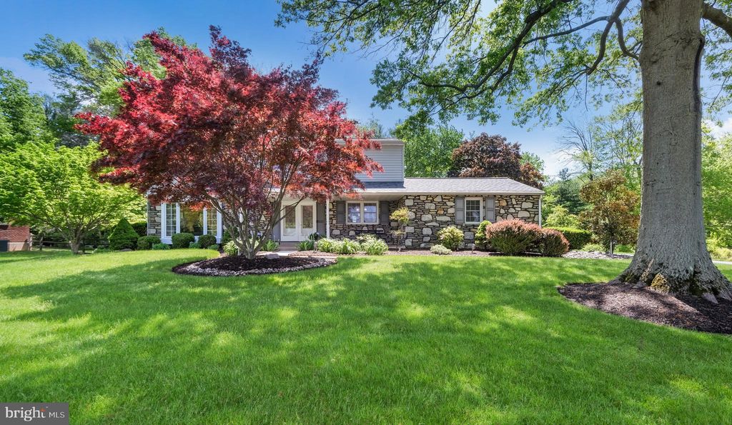 3653 Warfield Dr, Huntingdon Valley, PA 19006 - See Est. Value, Schools & More