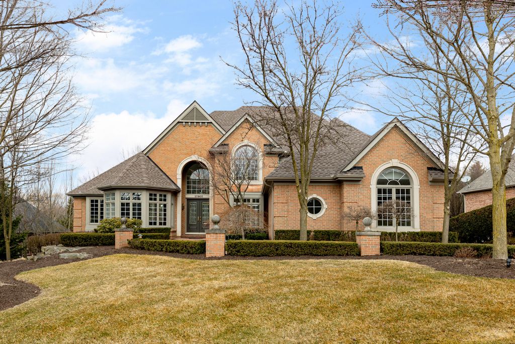 17807 Stonebrook Dr, Northville, MI 48168 | MLS# 24011743 | Trulia