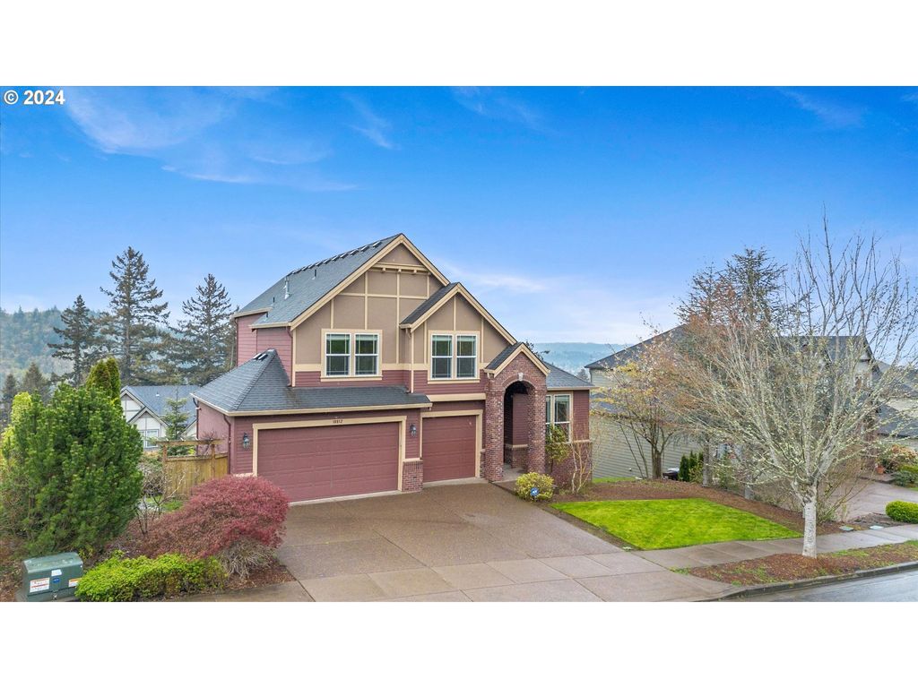 10912 SE Lenore St, Happy Valley, OR 97086 - See Est. Value, Schools & More