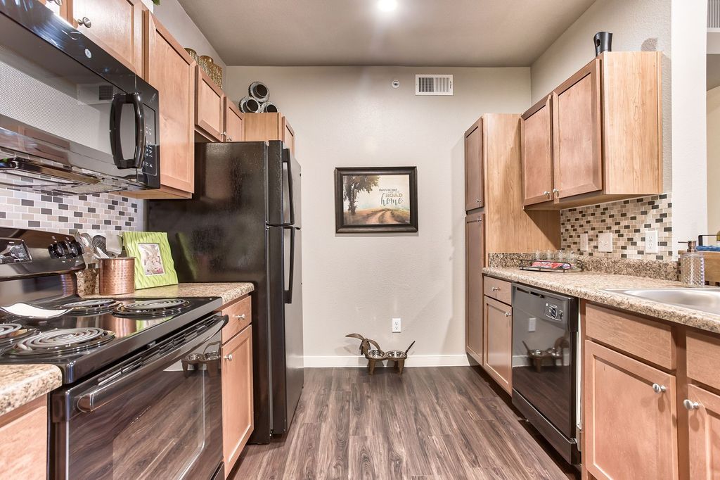 7938 City Base Lndg #13302, San Antonio, TX 78235 | Trulia