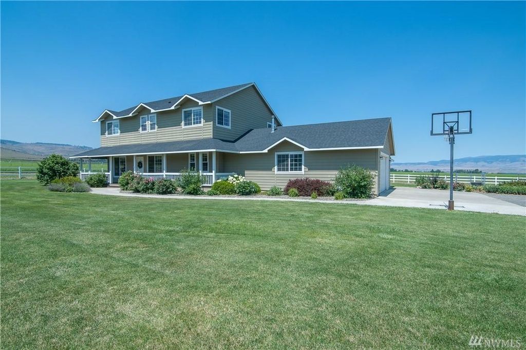 6361 Hanson Rd, Ellensburg, WA 98926 - See Est. Value, Schools & More