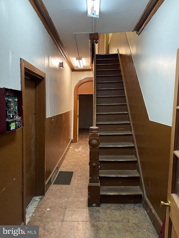 1103 N 41st St, Philadelphia, PA 19104 - See Est. Value, Schools & More