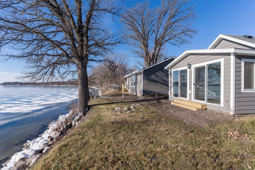 21900 County Highway 20, Pelican Rapids, MN 56572 | Trulia