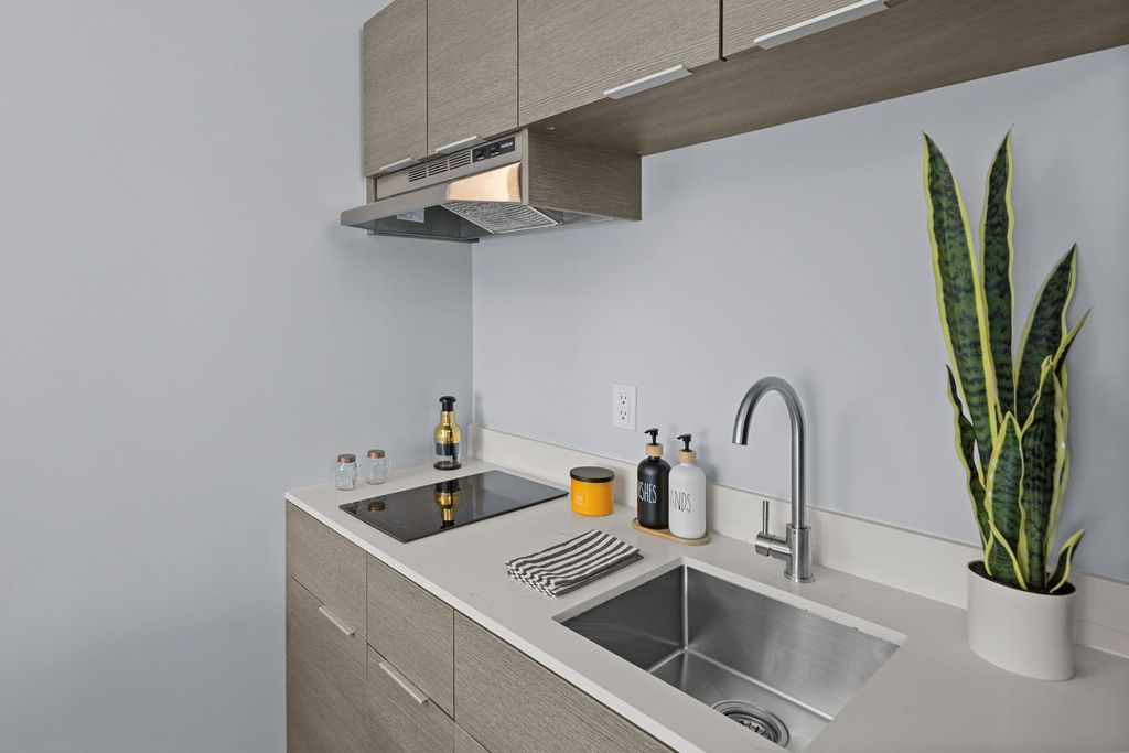 1850 Post Rd #529, Warwick, RI 02886 - See Est. Value, Schools & More