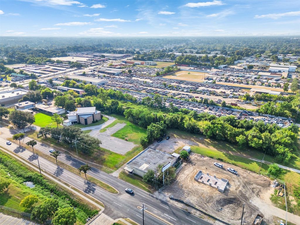 151 West Rd, Houston, TX 77037 | MLS# 13733302 | Trulia