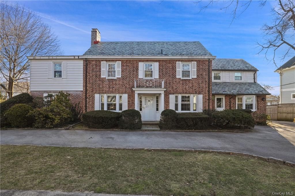 2 Outlook Avenue, Yonkers, NY 10710 | Trulia