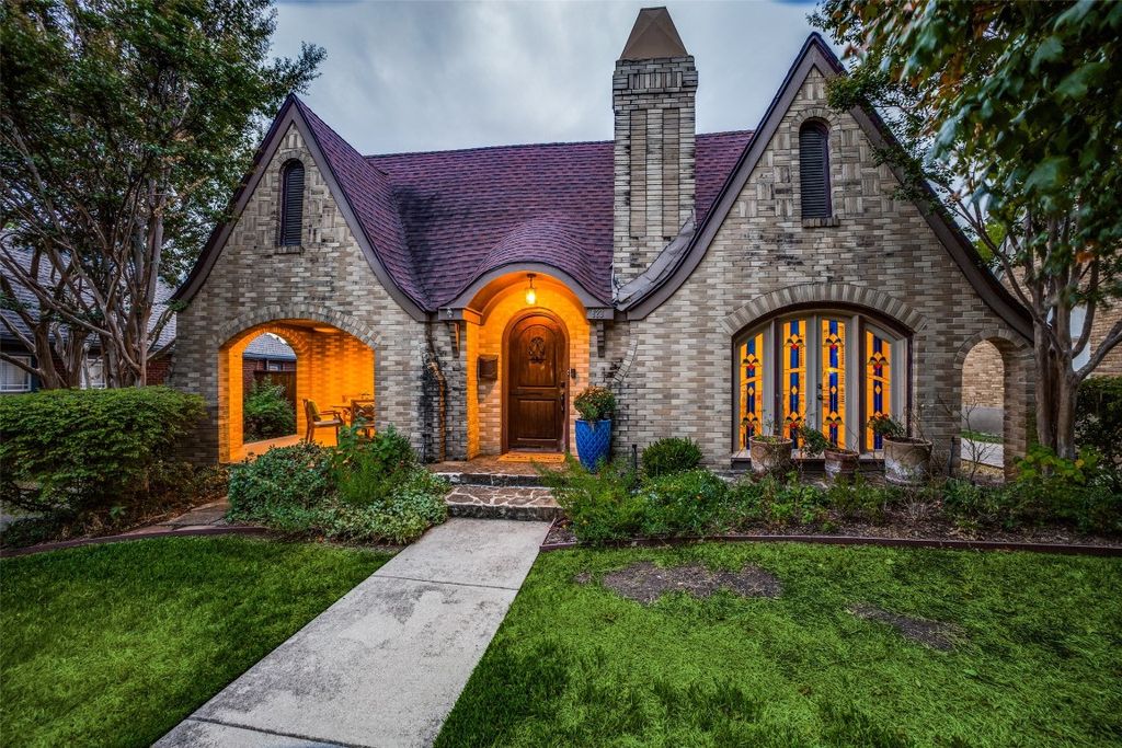 823 Clermont Ave, Dallas, TX 75223 | Trulia