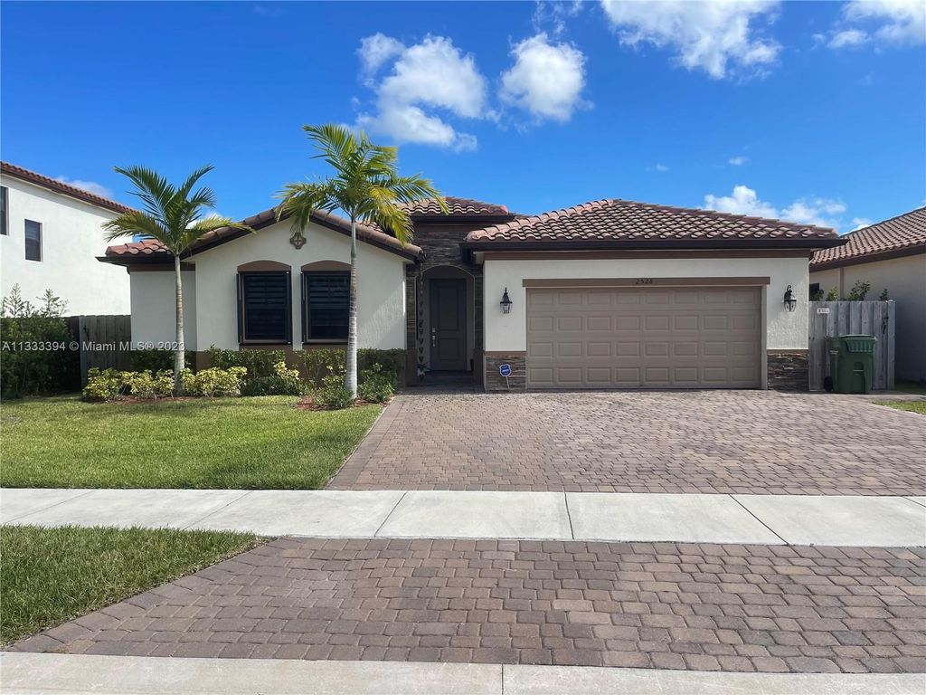 2528 SE 3rd St, Homestead, FL 33033 - See Est. Value, Schools & More