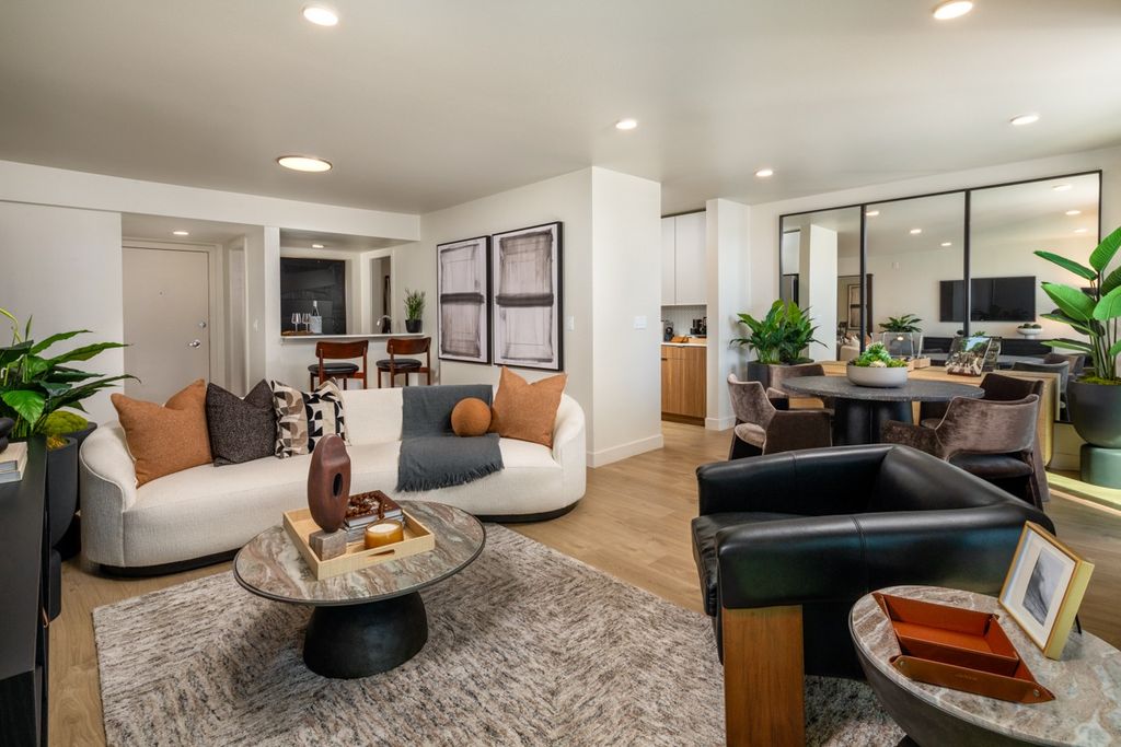 13900 Panay Way #R216, Marina Del Rey, CA 90292 - See Est. Value ...