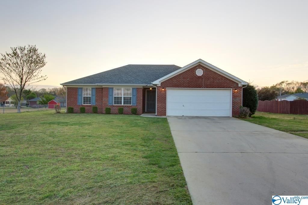 14657 Lipscomb Rd, Harvest, AL 35749 | Trulia