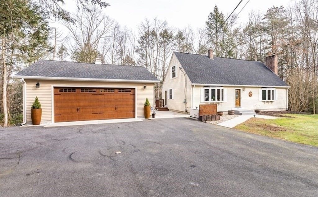 410 Springfield St, Palmer, MA 01069 - See Est. Value, Schools & More