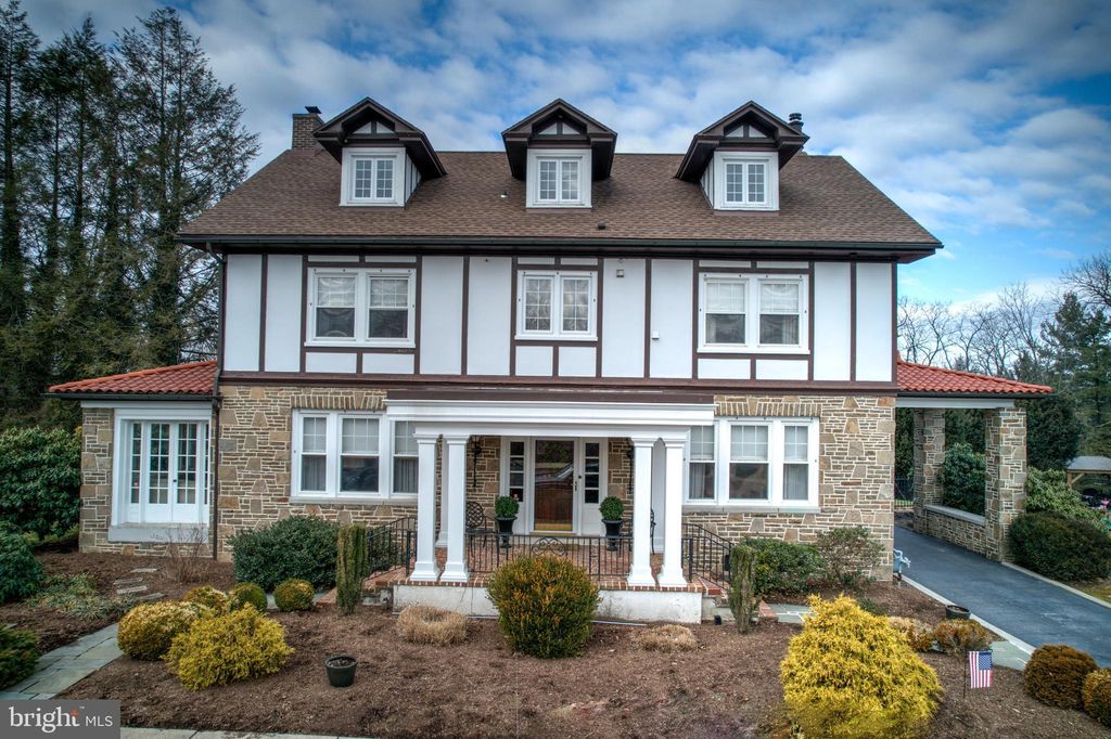 96 Highland Ave, Ephrata, PA 17522 - See Est. Value, Schools & More