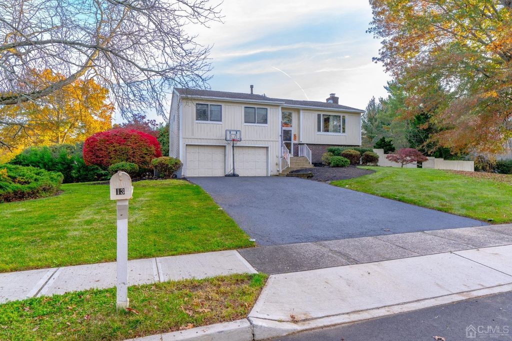 13 Stafford Rd, Monmouth Junction, NJ 08852 - See Est. Value, Schools ...