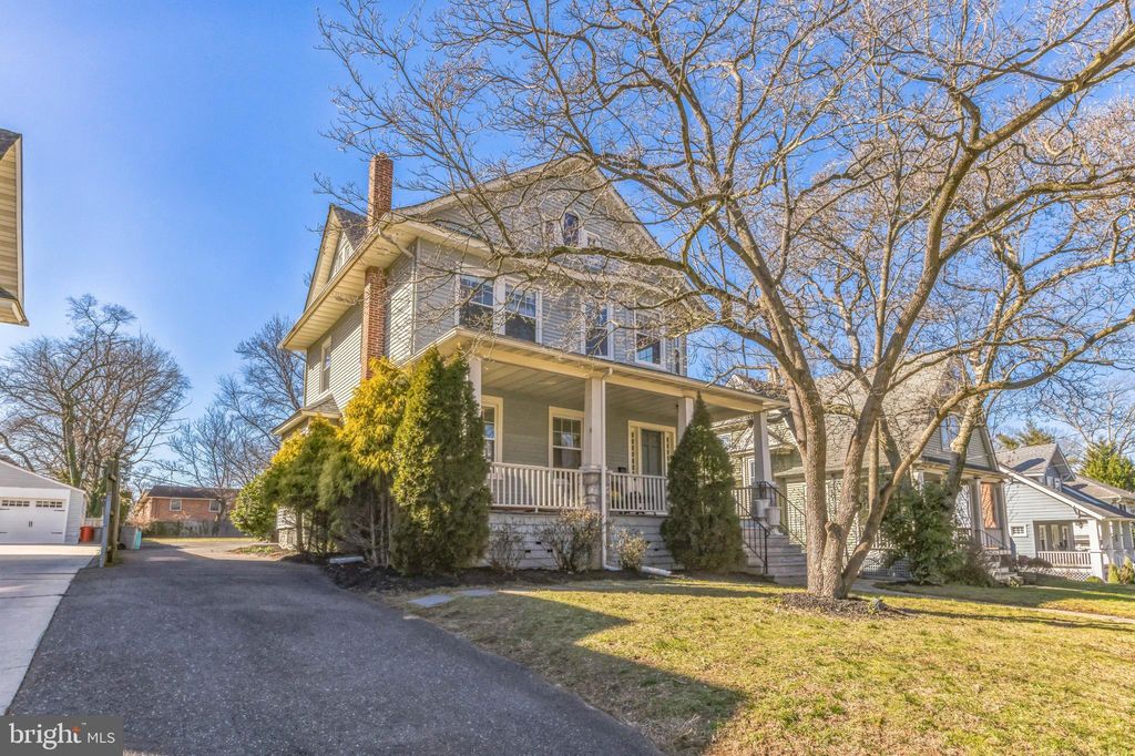 408 4th Ave, Haddon Heights, NJ 08035 - See Est. Value, Schools & More