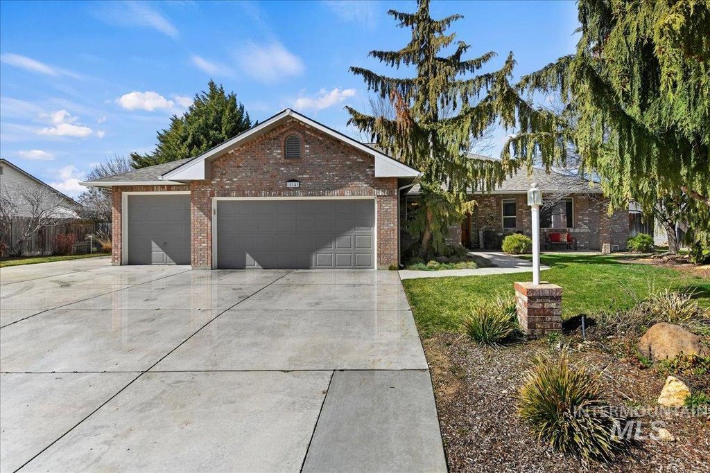 15141 Osprey Pl, Caldwell, ID 83607 - See Est. Value, Schools & More