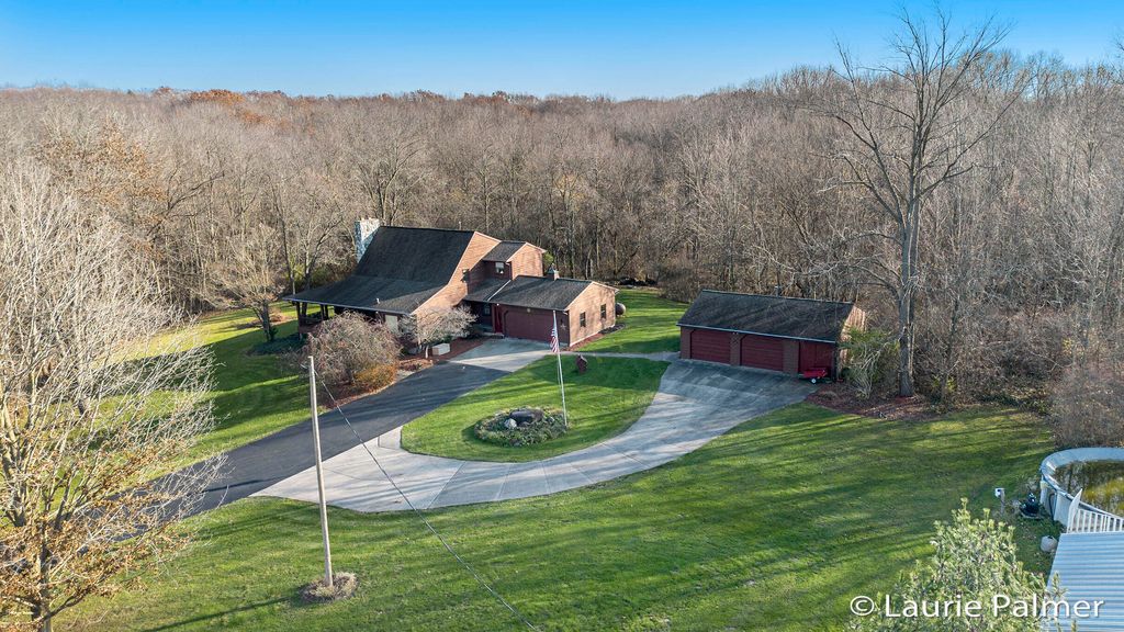 3941 Potters Rd, Ionia, MI 48846 - See Est. Value, Schools & More