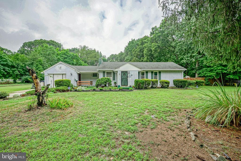 56 Chews Landing Rd, Clementon, NJ 08021 - See Est. Value, Schools & More