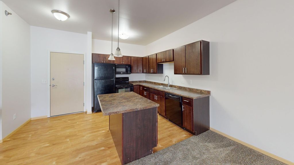 4751 46th St S #4677-304, Fargo, ND 58104 - See Est. Value, Schools & More