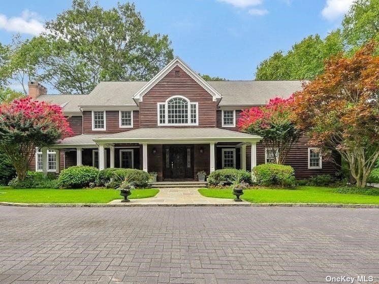 29 Fiddlers Green Drive, Lloyd Harbor, NY 11743 - See Est. Value ...